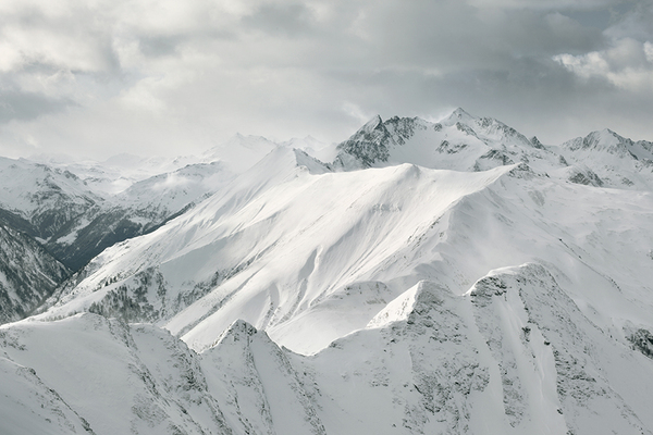 Akos Major photography