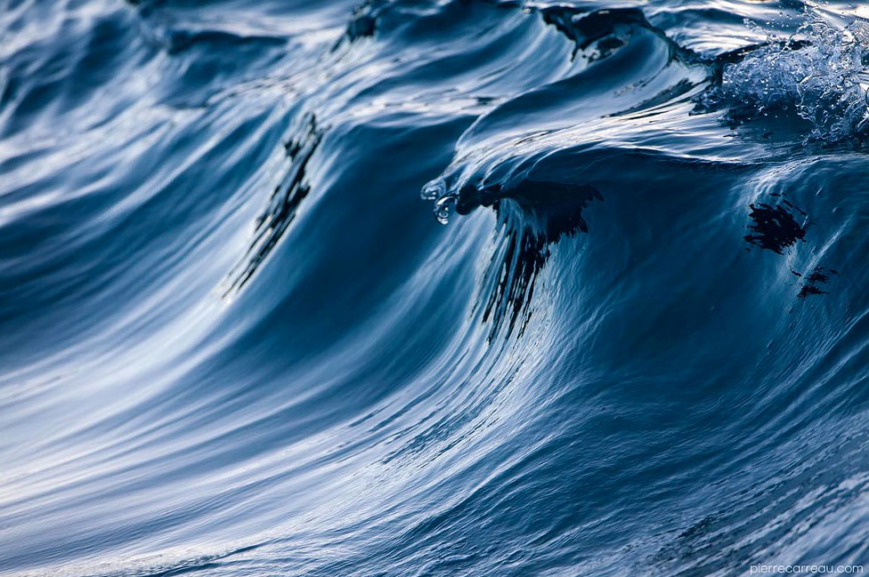 Amazing wave photography by Pierre Carreau