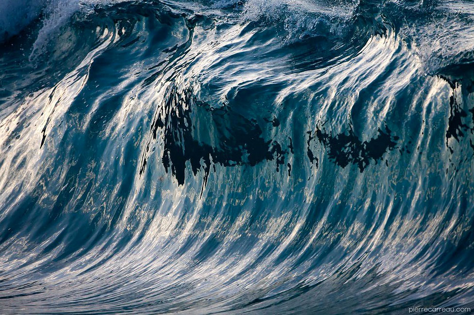 Amazing wave photography by Pierre Carreau